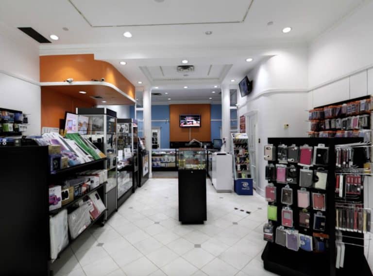 Cell Phone Store Near Me | Direct Cell Locations